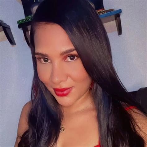Nana 🇨🇴 ️🇨🇭 Nanaf0909 • Threads Say More