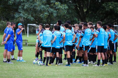 Grêmio faz último treinamento antes da estreia no Brasileiro Sub 20