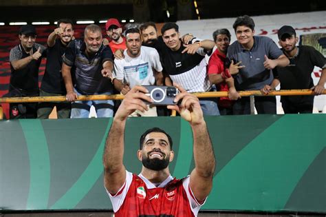 واکنش حسین کنعانی به دیدار با النصر؛ قبلا هم ژاوی و ریوالدو به ایران آمدند عکس طرفداری