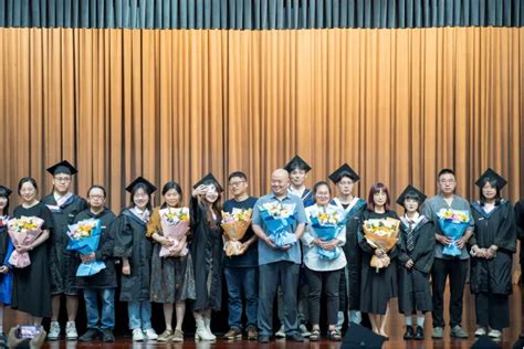 艺术学院召开2023届毕业典礼 艺术学院