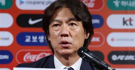 홍명보 손흥민 지켜봐야” ‘젊은 피 채워 캡틴 공백 대비한다