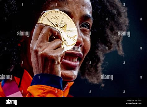 Sifan Hassan Of The Netherlands Wins The Womens 10000m Final During The