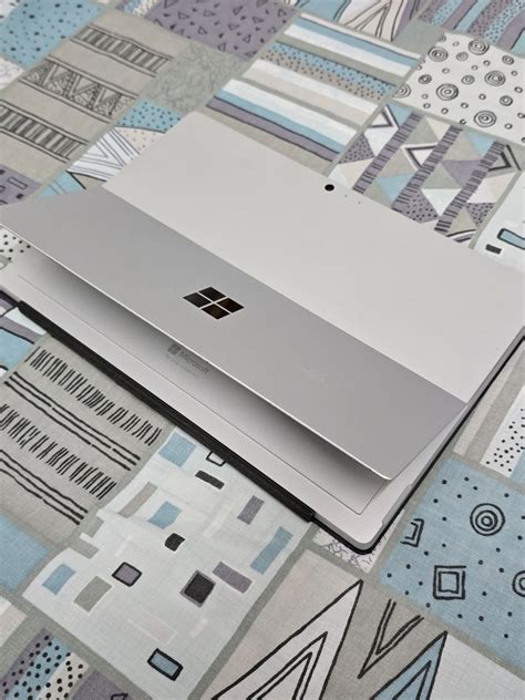 Surface Pro6 Intel I7 7th Gen Processor 16gb Ram 512gb Ssd