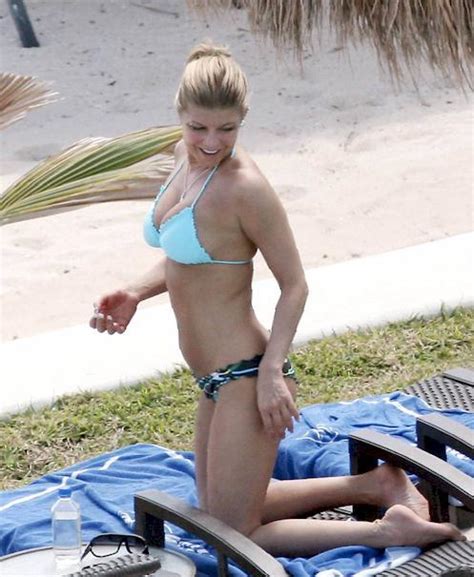 Las Famosas Que Mas Te Gustan Como Mas Te Gustan Fegie Bikini Y