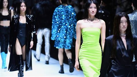 Съвременната модна индустрия на Шънджън достига близо 1 трилион юана Поглед Инфо