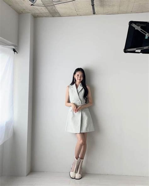 入江美沙希さんのインスタグラム写真 入江美沙希instagram「🤍🏰🐇🪞 作品撮りオフショット0606line06년fyp」6月27日 19時09分 Irie