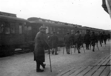 Drehscheibe Online Foren :: 04 - Historische Bahn :: Ersten oder ...