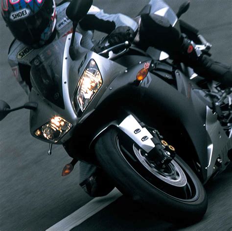 ヤマハ 代目YZF R 年YZF R の歴代モデルを振り返る その PW webオートバイ