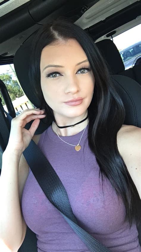 do you guys like black hair r faces