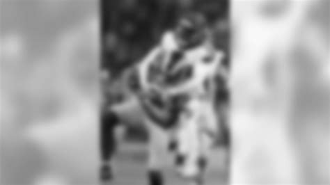 Tony Mcrae Photos