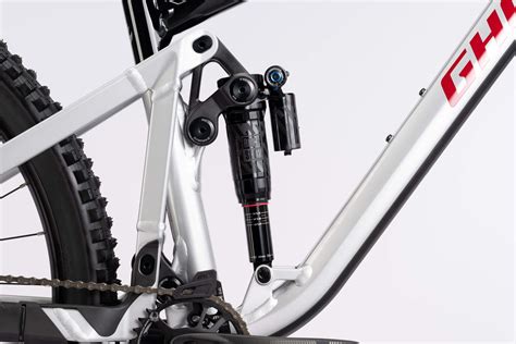 Bicicleta Ghost Riot Am Al 2025