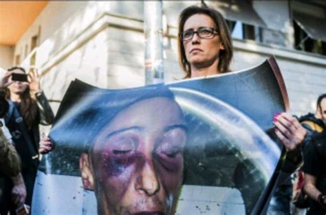 Ilaria Cucchi La Vita Della Sorella Di Stefano Morto In Carcere