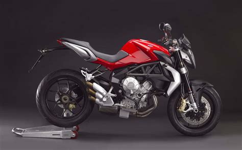 Mv Agusta Brutale 675 Side View