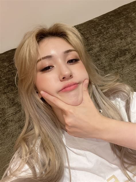 Jeon Somi 전소미 On Twitter Jeon Somi Gambar Pacar Gambar Profil