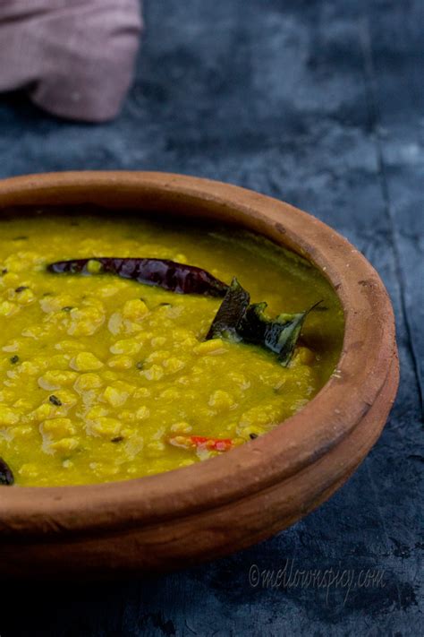 Luchi Begun Bhaja And Hing Diye Cholar Dal Cooking Mellownspicy