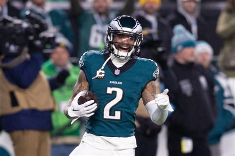 Darius Slays Wife Reveals Emotional 2 Word Response To News Of Eagles