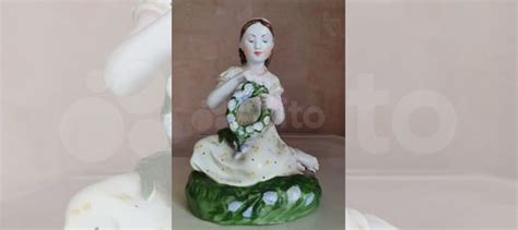 Фарфоровая статуэтка СССР Девушка с венком купить в Волгограде Хобби и отдых Авито