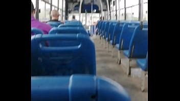 Le Dejo Tocar En El Bus Lo Mamo En El Mirador Y Terminan Cogiendome En El Cuarto XVIDEOS