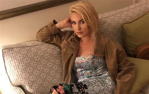Stephanie Matto Ridiculed For Selling Graveyard Plots To Fans