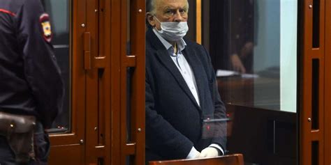 Lhistorien Russe Oleg Sokolov Condamné à 12 Ans Et Demi De Prison Pour