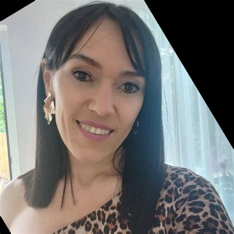 Andreea Ionescu Sef Birou Comunicare Interna Si Management Deplasari Distributie Energie