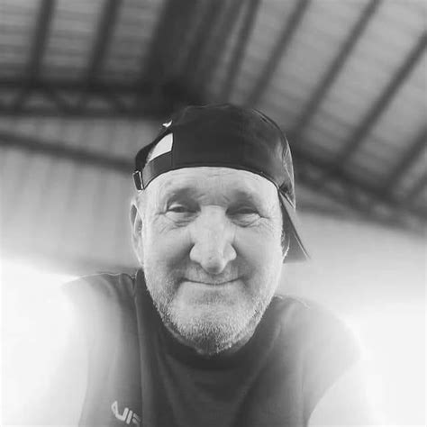 Danny Lee Barber Dannybarber65 • Threads Say More