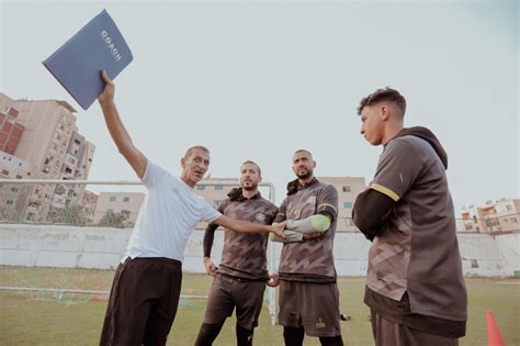 سعفان الصغير يقود تدريب حراس مرمى الإسماعيلي بعد اعتذار فتحي