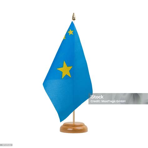 콩고 민주 공화국 오래 된 깃발 작은 나무 콩고 책상 깃발 흰색 배경에 고립 0명에 대한 스톡 사진 및 기타 이미지 0명 기 기둥 Istock