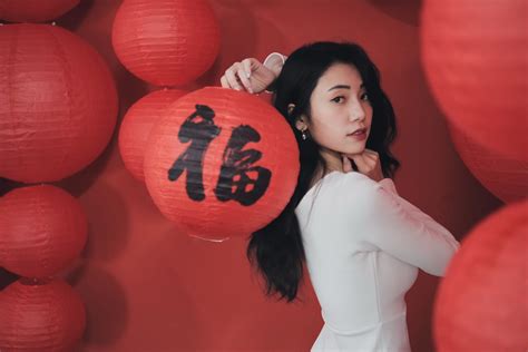 Anita 今天想來點過年氛圍感滿滿的照片🧧 農曆新年真的越來越近了 Facebook