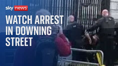 Downing Street Watch Moment Man Arrested After Car Crashes Into The