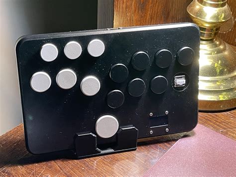 Raspberry Pi Pico Homemade Hitbox R Fightsticks