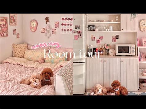 Vlog Room Tour