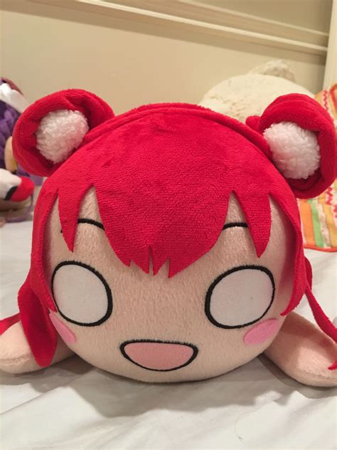 Twin Buns Ruby Rnesoberi
