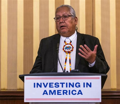 Colorado River Native American Tribes Sign Water Agreements In Las