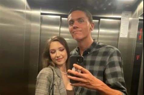 Cum a reacționat iubita lui David Popovici după ce tânărul a devenit campion olimpic la Paris