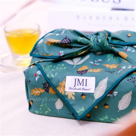 Jmi手作烘焙坊風呂敷鐵盒手工餅乾｜彌月 喜餅 婚禮小物暖心首選9折優惠資訊 莎拉莎拉帶你去旅行～