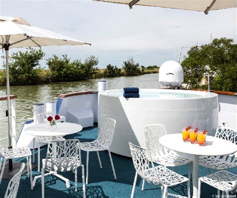 Crucero Por La Provenza Con Encanto De Croisieurope Francia 2025