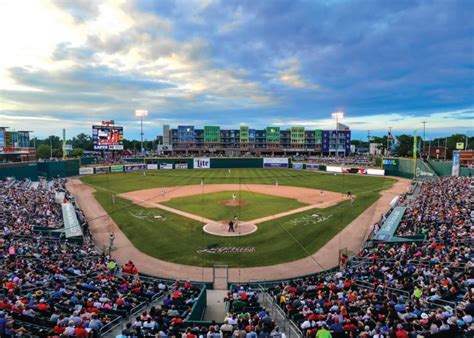 2016 Best Ballpark Renovation Over 10 Million The Outfield