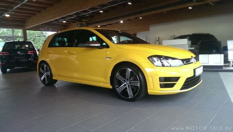 Golf 7 R Ginstergelb VW Golf 7 Golf Sportsvan