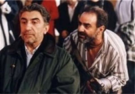خاطره بازی تلویزیون با سینمای جنگ آژانس شیشه ای حاتمی کیا و سجاده