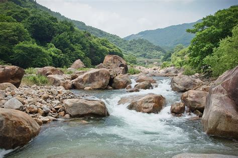 전망좋은집 청정 계곡과 맑은 공기로 유명한 지리산 전망좋은집