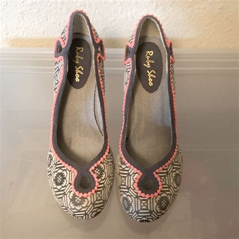 Ruby Shoo Shoes Ruby Shoo Geometric Floral Neon Pink And Grey Heels Poshmark