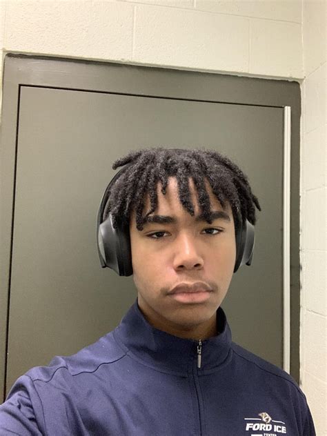 Started In Dec 2022 And Now Sep 2023 What Stage Am I In R Locs