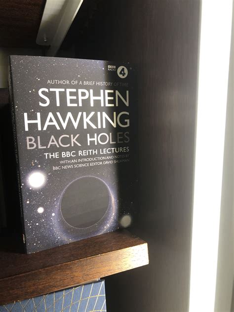 Explore The Universe With These Top Physics Books