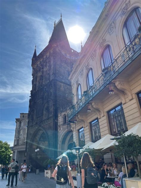 동유럽여행 8일차 프라하 일정 프라하성 계단없이 가는법 스트라호프수도원 양조장 립 프라하성 스타벅스 뷰포인트 포토존 구시가광장 시계탑 프라하 야경스팟 하벨