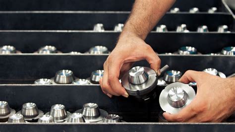 Cnc Lathe Tool Holder Types Uses And Benefits R D Barrett