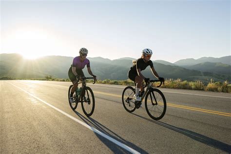 6 Benefícios De Andar De Bicicleta Para O Corpo Feminino