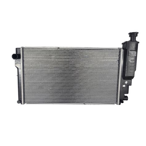 قیمت و خرید رادیاتور آب دو لول سهند رادیاتور مدل Sn06 مناسب برای پژو 405