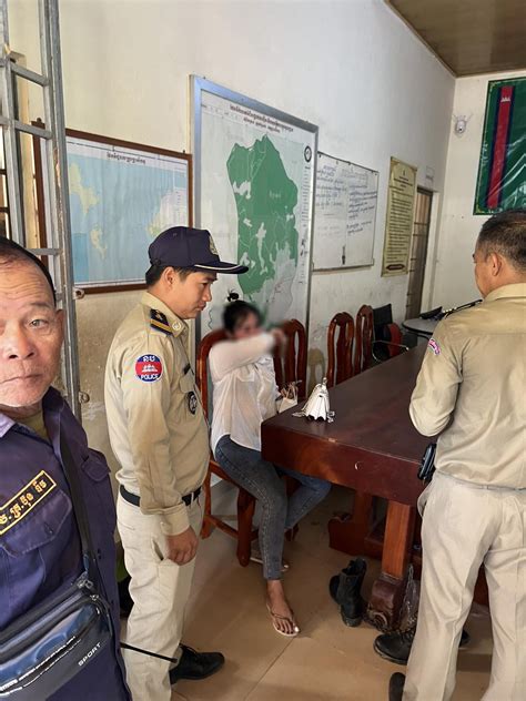 សមត្ថកិច្ច ឃាត់ខ្លួនជនឆ្លៀតឱកាសមួយក្រុម លួចខ្សែ ក លួចកាបូប និងលូកហោប៉ៅ