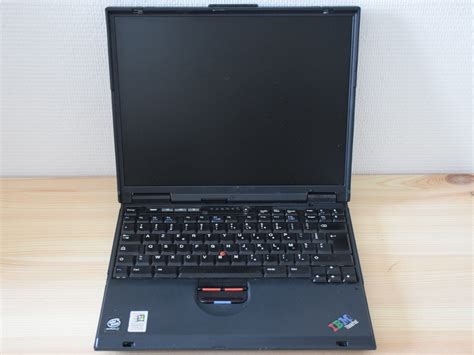 Ibm Thinkpad T22 Le Grenier De Tontonlélé